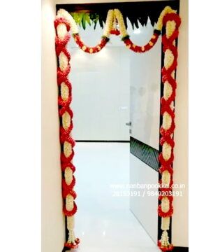 Flower Vasakal Maalai | Nanban Pookkal - Biggest fresh flower Wedding ...